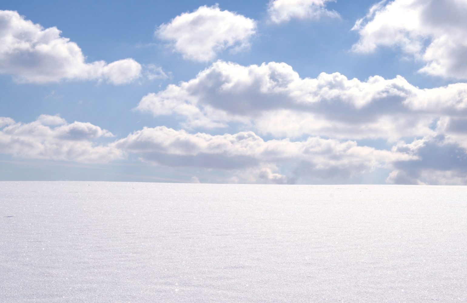 10 conseils pour bien rouler sur la neige